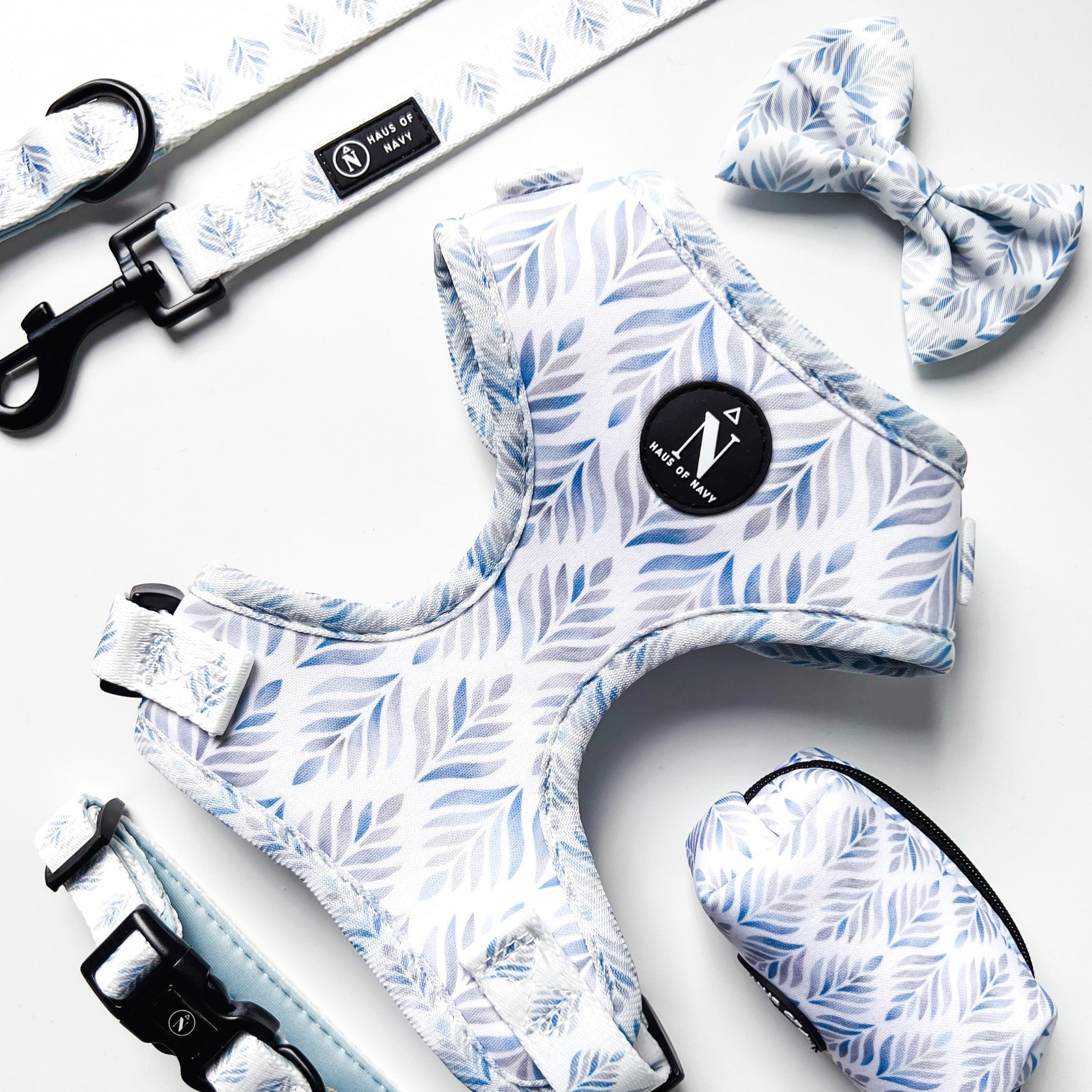 Outlet – Haus of Navy